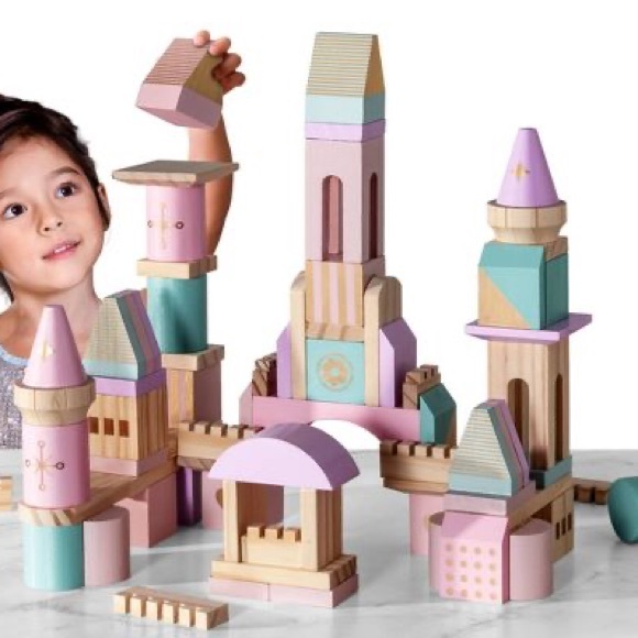 FAO Schwarz | Toys | Fao Schwarz Medieval Princesses Wooden Castle ...